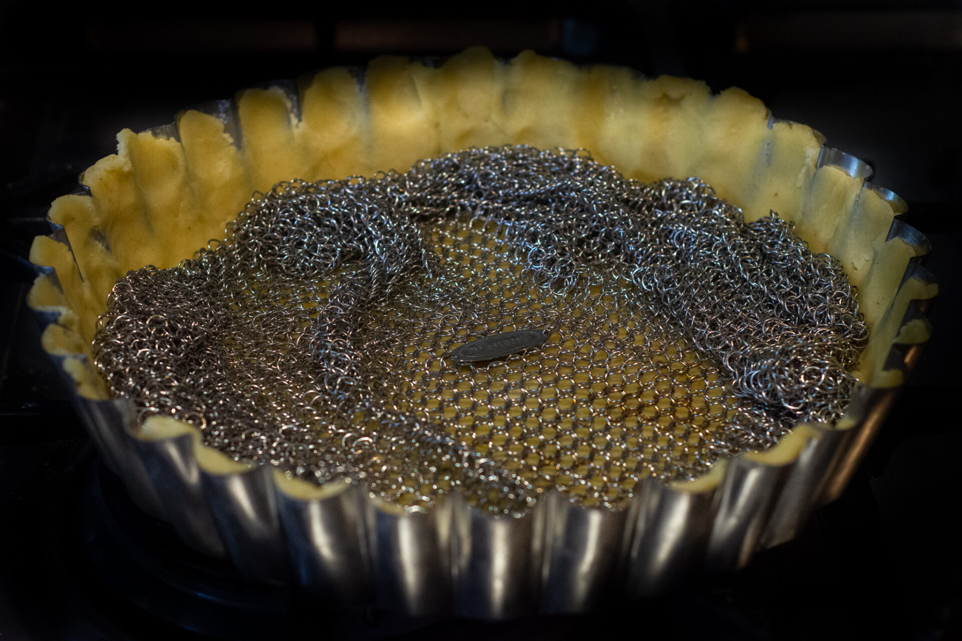 How To Blind Bake Pastry - Roasteasy